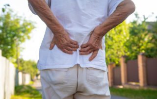When To Consider A Microdiscectomy: Sciatica, Degenerative & Herniated ...